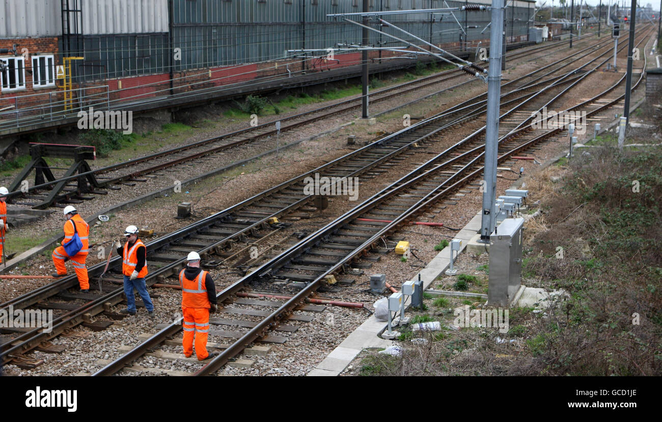 Cambridge network rail station hi-res stock photography and images - Alamy