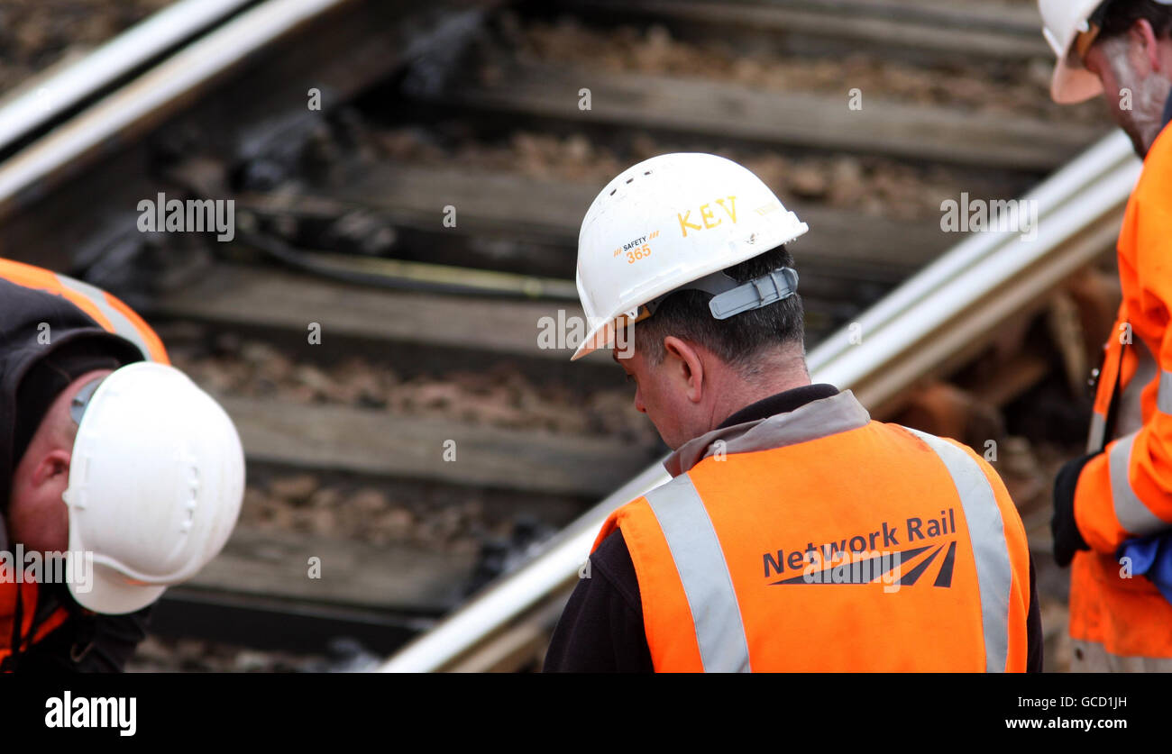 Cambridge network rail station hi-res stock photography and images - Alamy