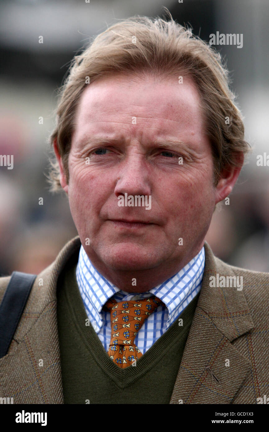 Horse Racing - Warwick Racecourse Stock Photo - Alamy