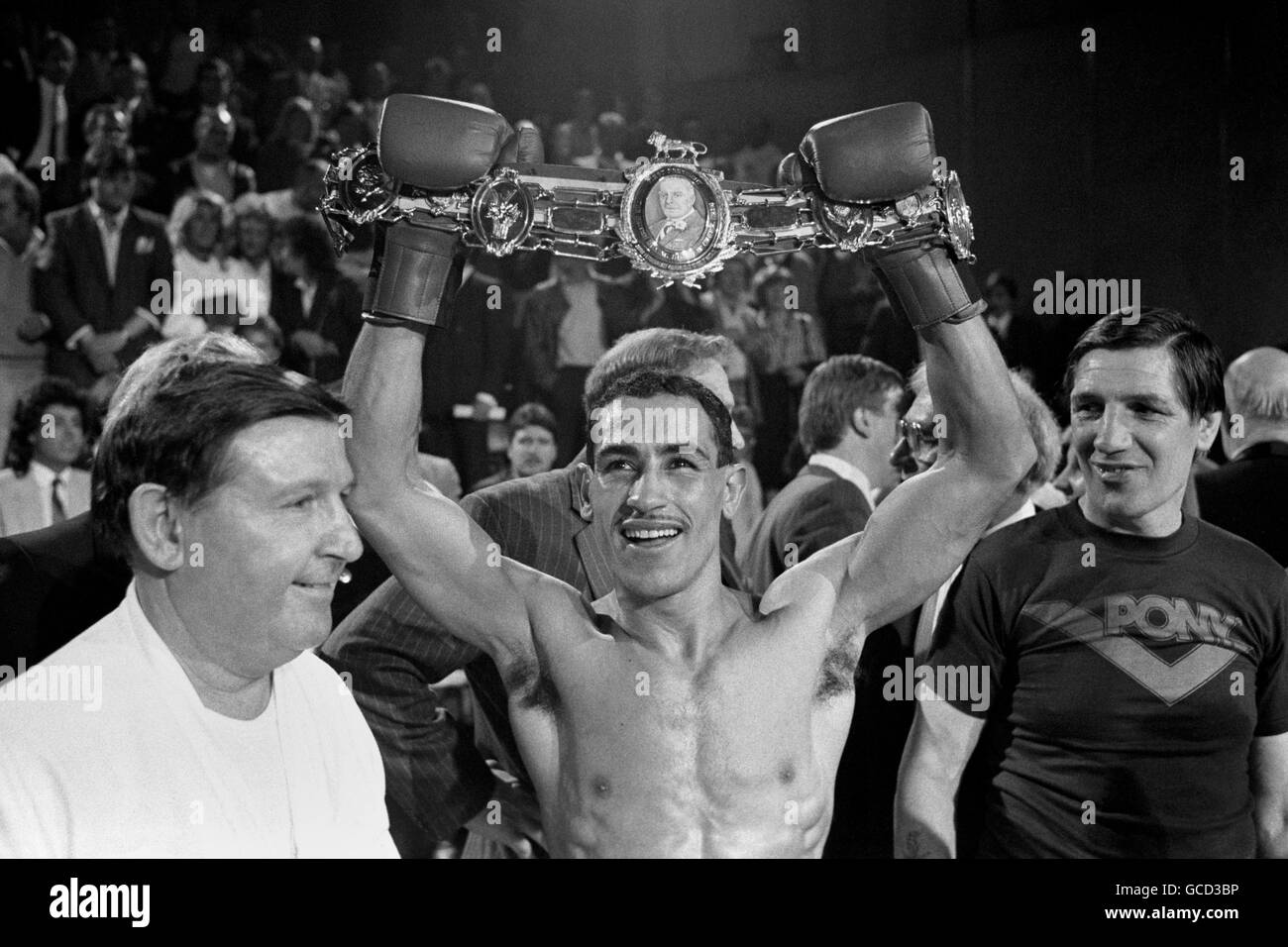 Boxing - BBBofC British Super Featherweight Title - Pat Cowdell v Najib ...