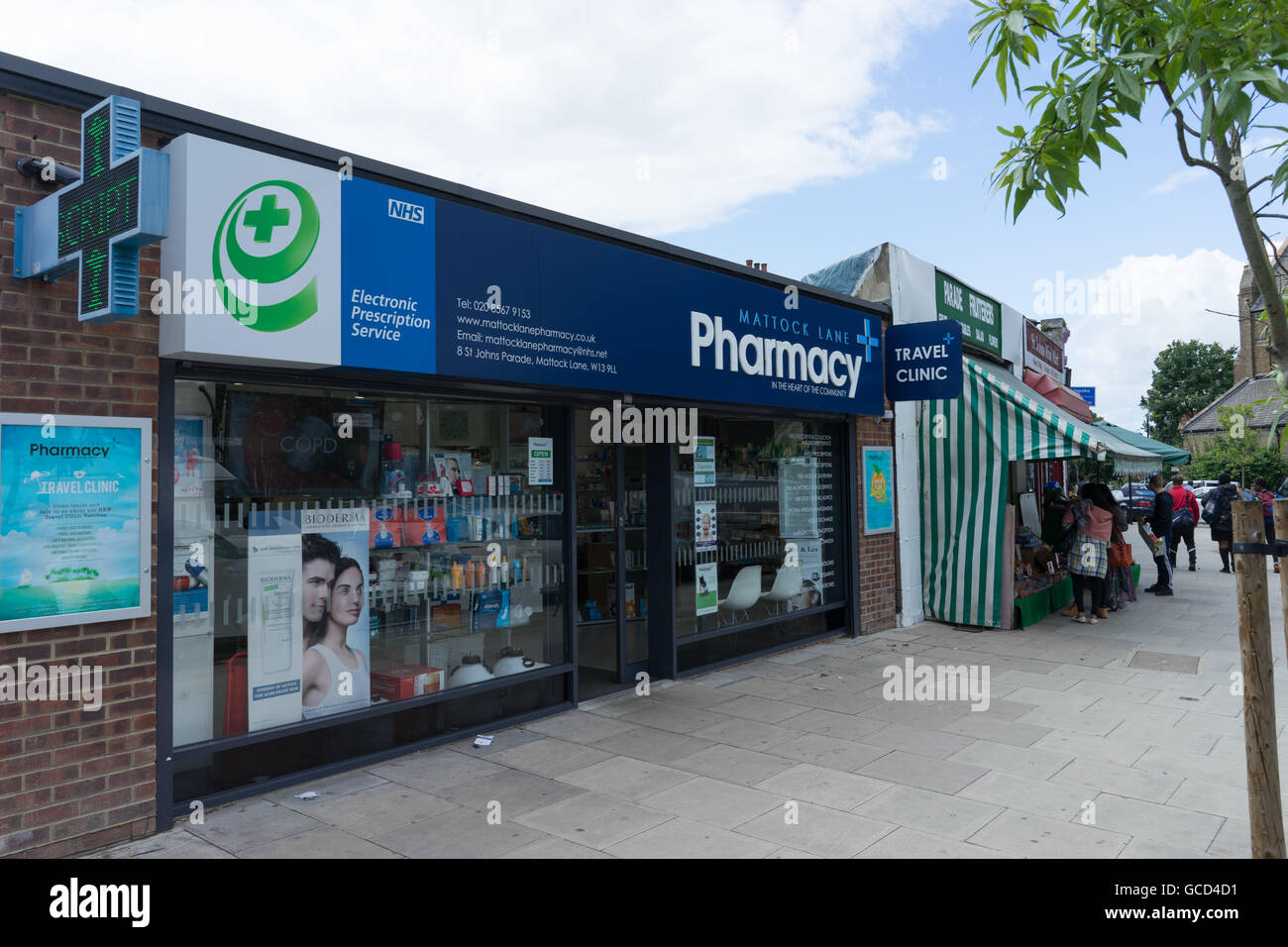Street scene outdoor Chemist Pharmacy Medicine Stock Photo - Alamy