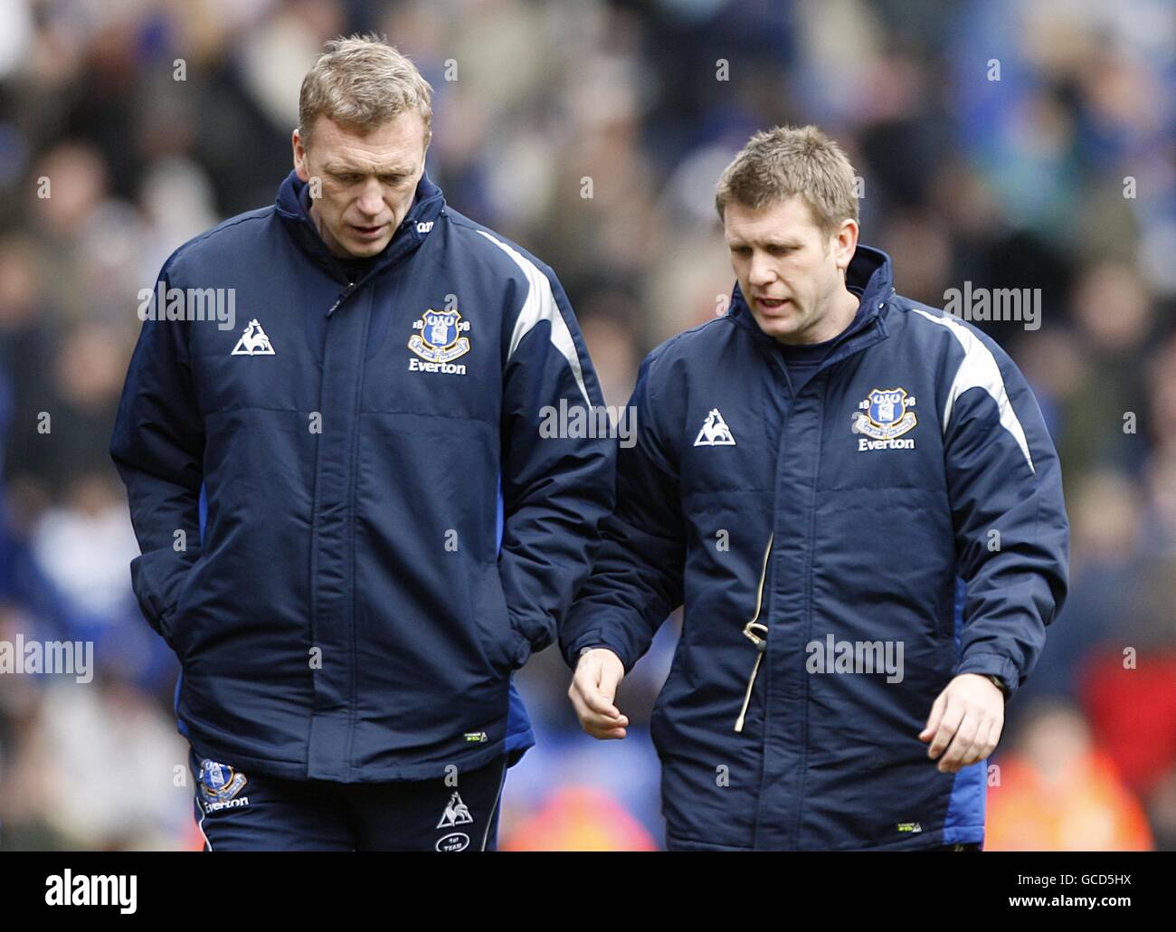 Everton manager David Moyes (left) and assistant manager Steve Round ...