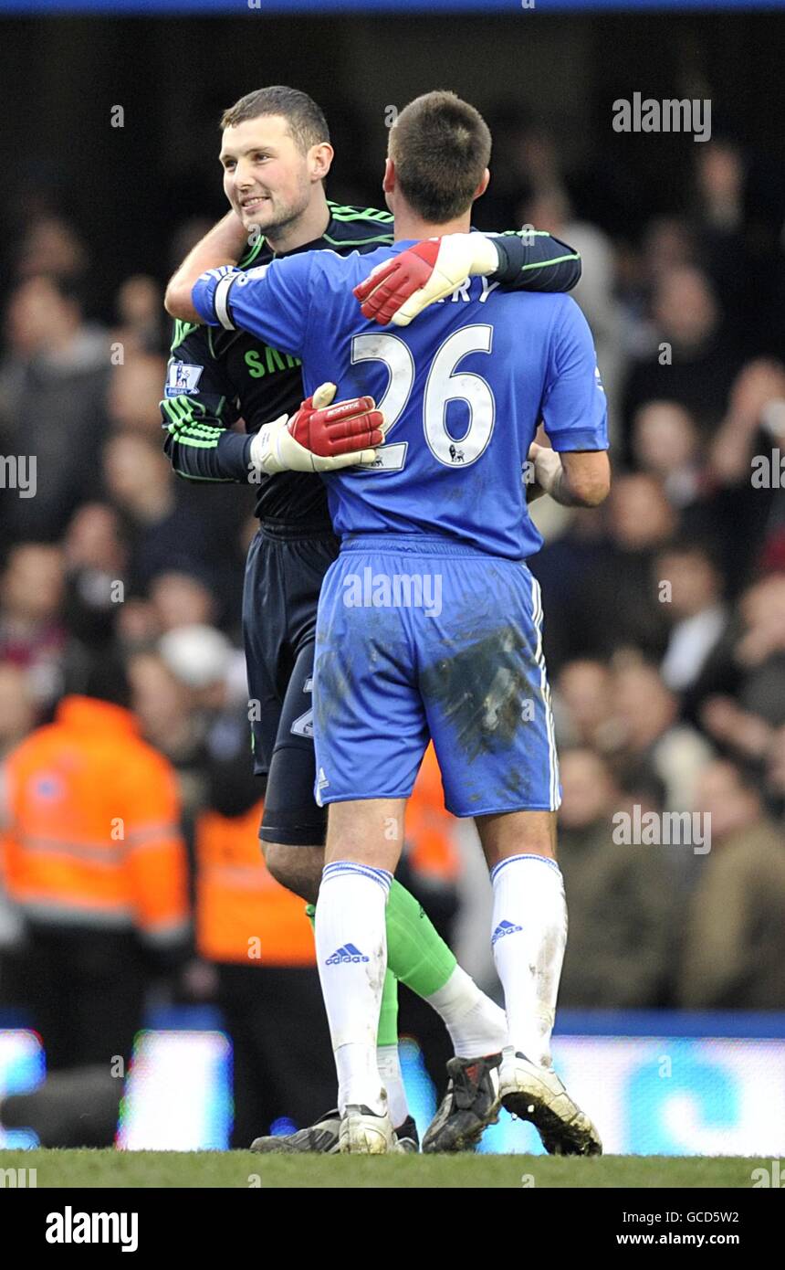 Chelsea goalkeeper Ross Turnbull (left) celebrates with teammate John ...
