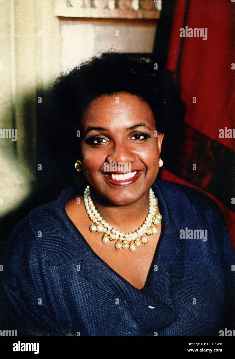 Pearl hackney hi-res stock photography and images - Alamy