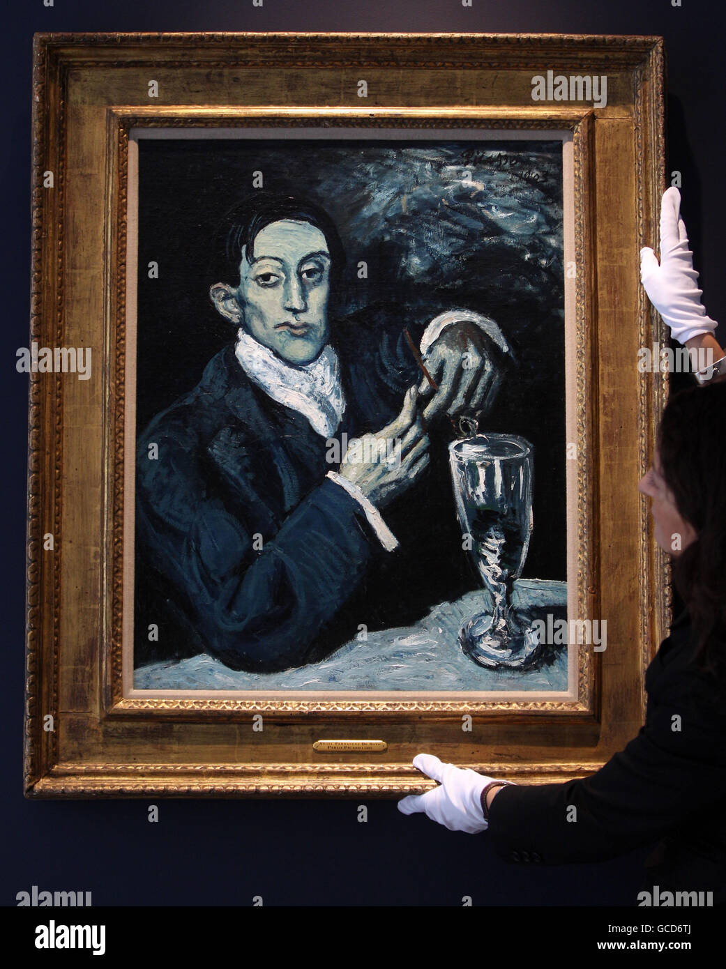 Pablo picasso portrait angel fernandez hi-res stock photography and ...