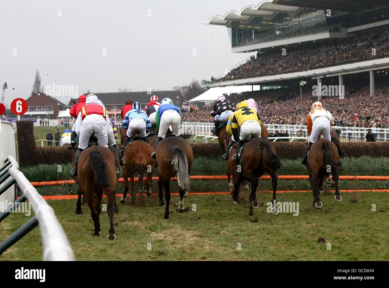 Chase hunt hi-res stock photography and images - Alamy