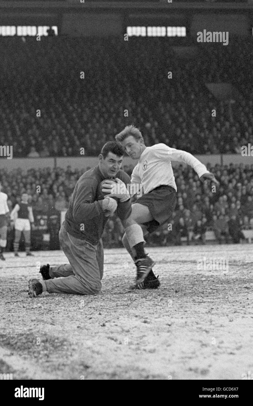 Terry dyson spurs hi-res stock photography and images - Alamy