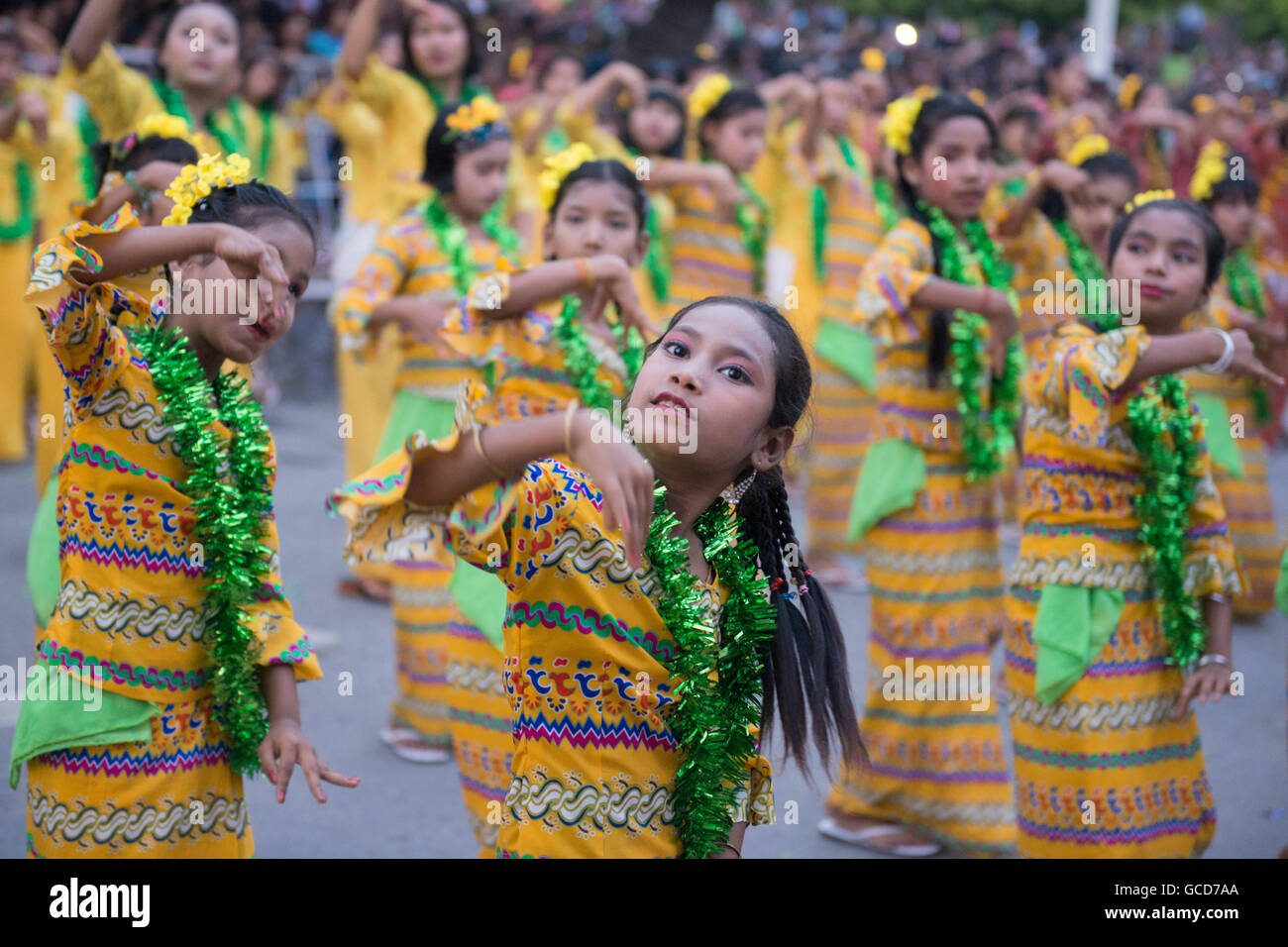 Traditional Dance Girls at the Thingyan Water Festival at the Myanmar ...