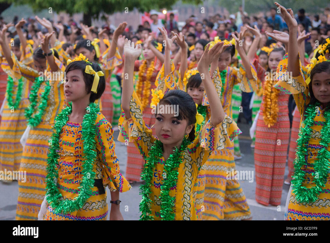 Traditional Dance Girls at the Thingyan Water Festival at the Myanmar ...