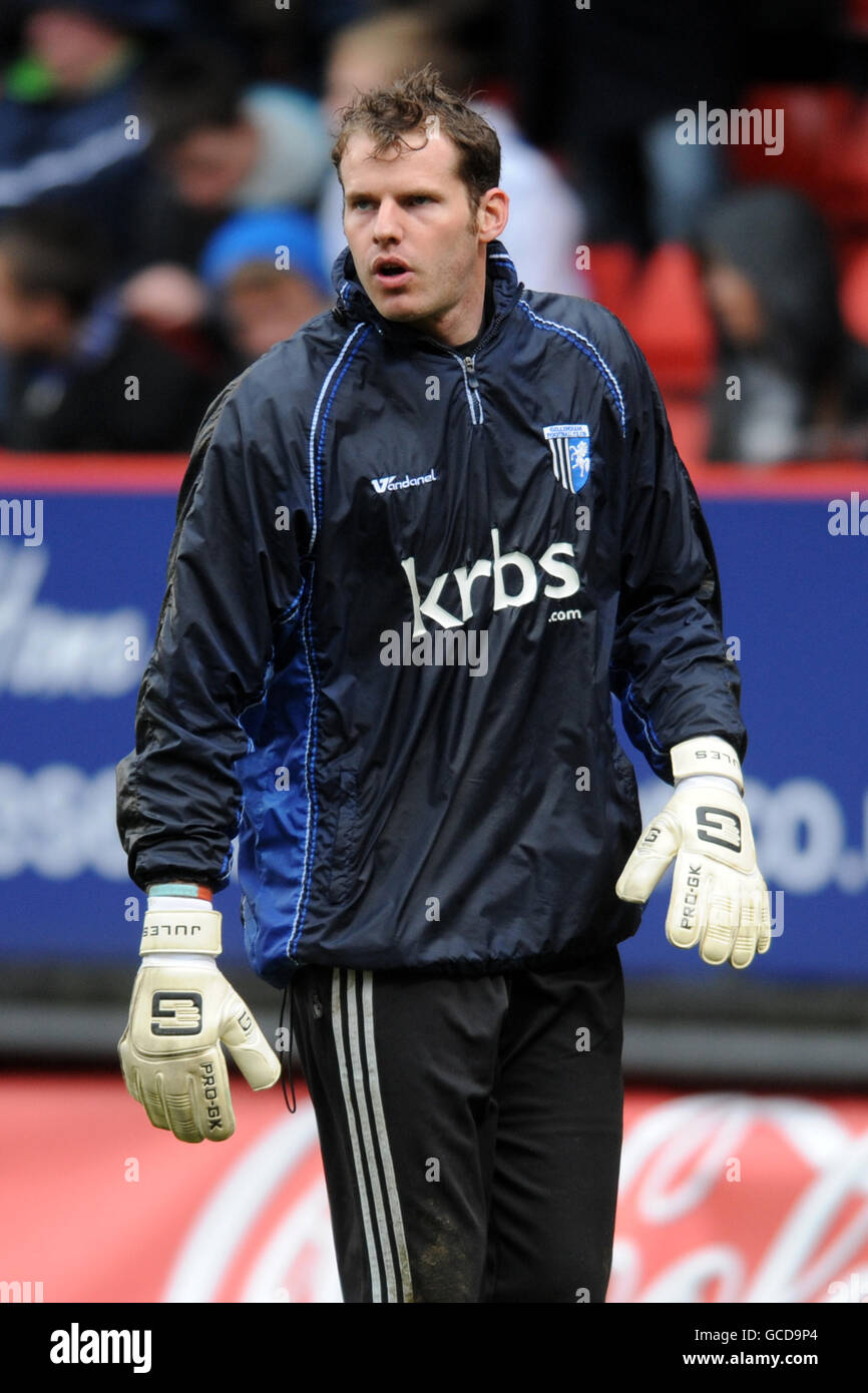 Gillingham Goalkeeper Alan Julian High Resolution Stock Photography and ...