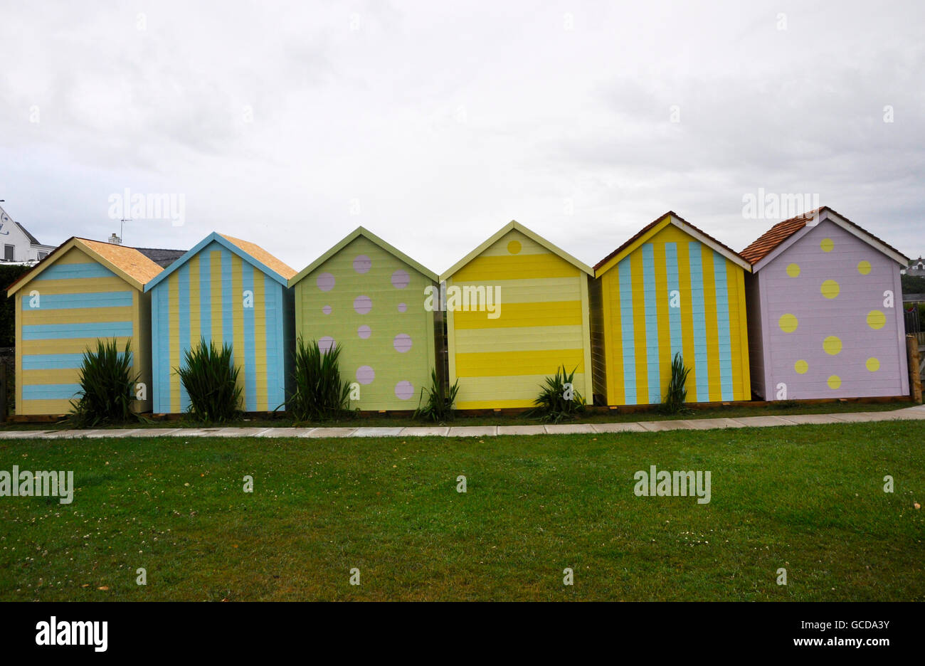 colourful beach huts Stock Photo - Alamy