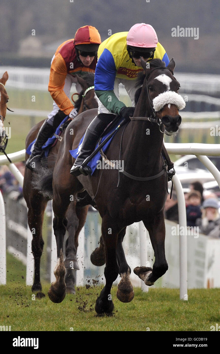 Sophies trophy hi-res stock photography and images - Alamy