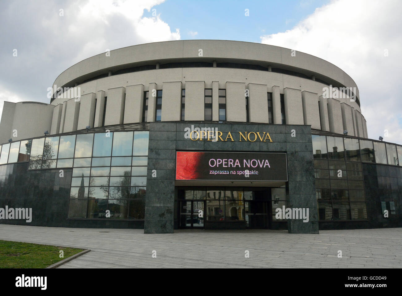 Building of Opera Nova Bydgoszcz Stock Photo - Alamy