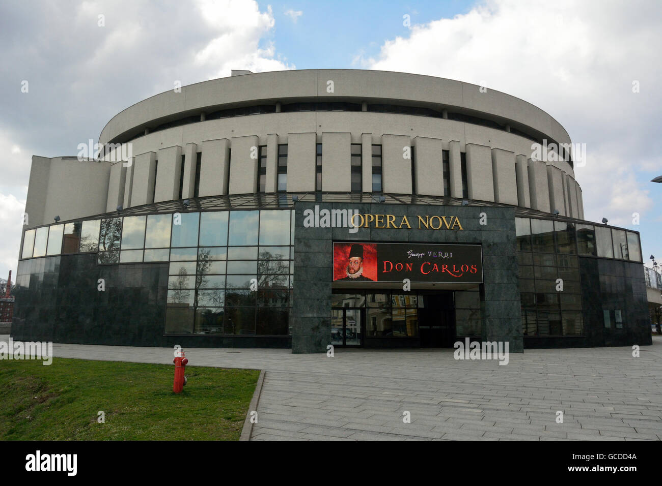 Building of Opera Nova Bydgoszcz Stock Photo - Alamy