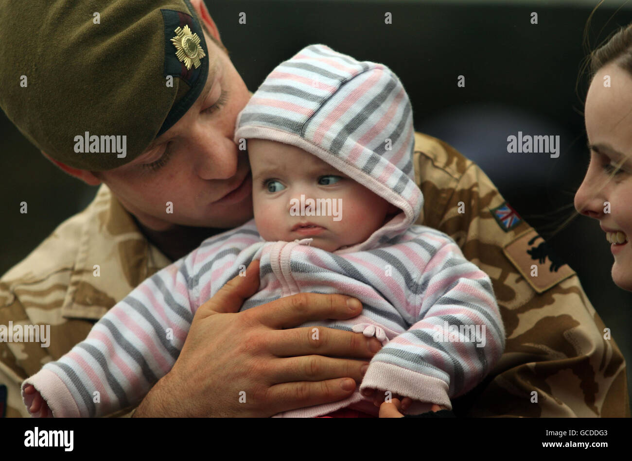 Freya Grant with her father Sean ahead of his deployment with the 1st ...