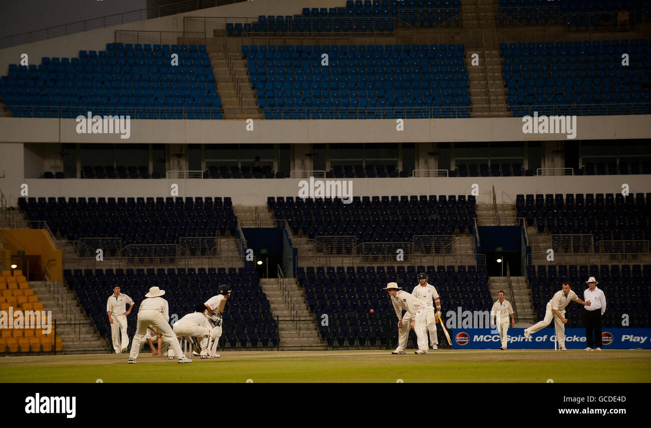 Sheikh zayed cricket stadium hi-res stock photography and images - Alamy
