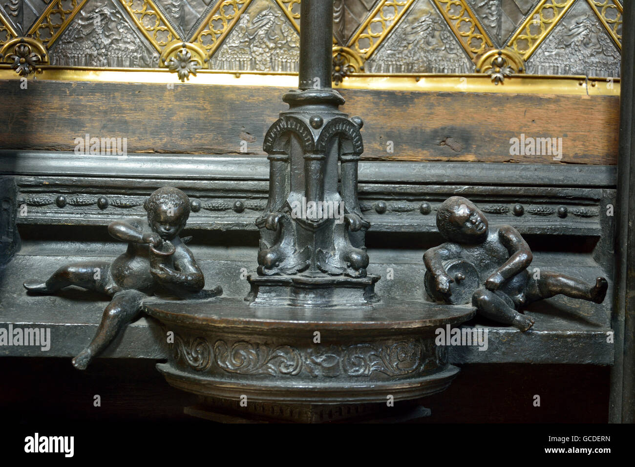 Nuremberg shrine of st sebald hi-res stock photography and images - Alamy