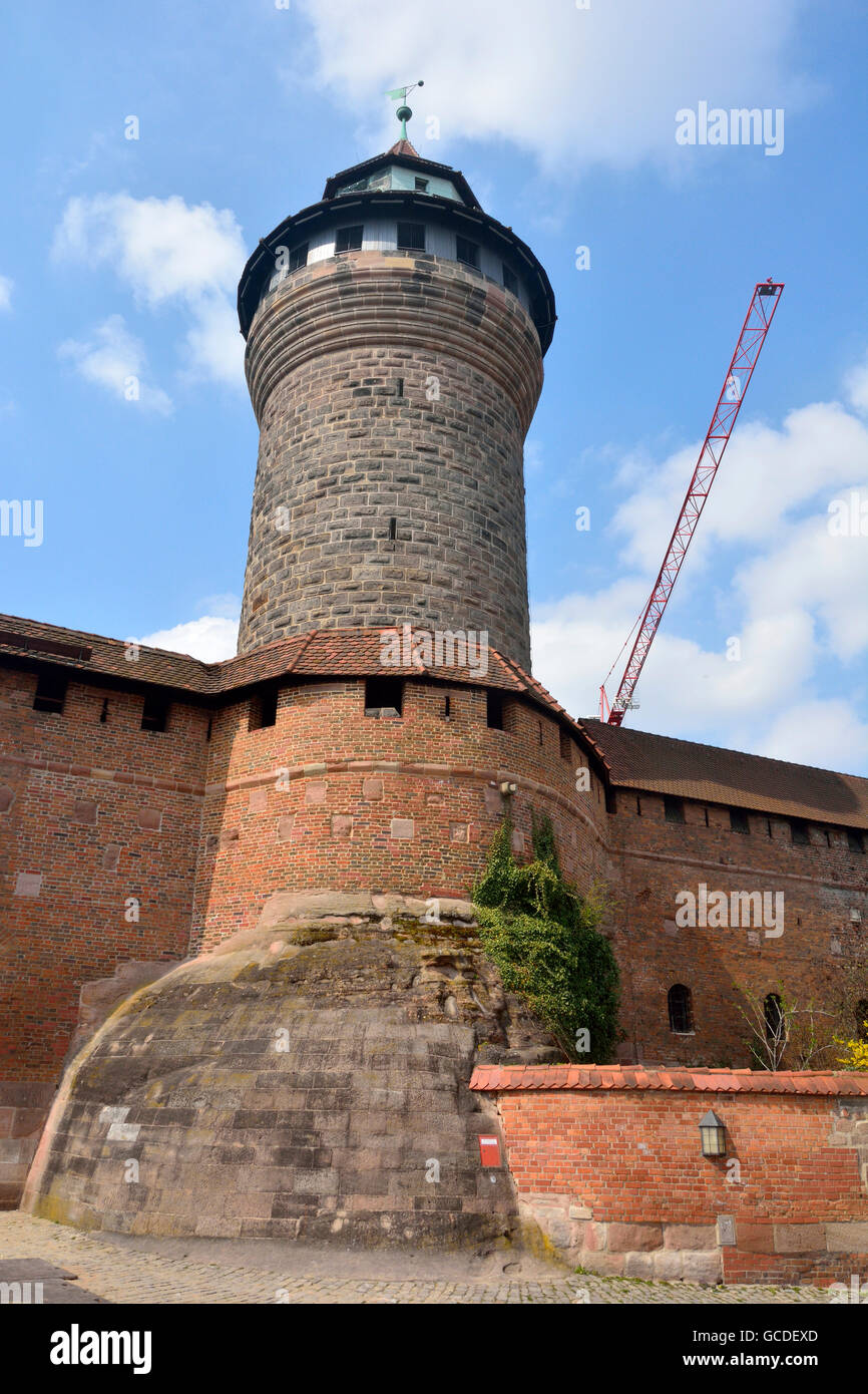 Sinwell tower of the Kaiserburg castle in Nuremberg Stock Photo - Alamy