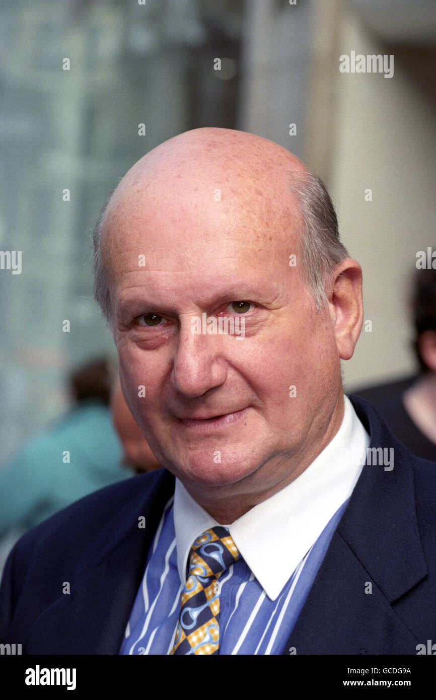 Gerry anderson stingray hi-res stock photography and images - Alamy