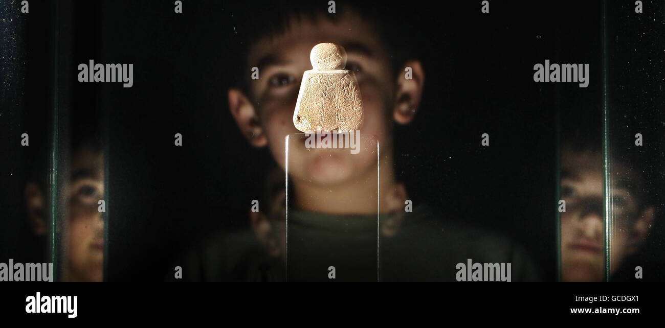 Orkney Venus carving Stock Photo - Alamy