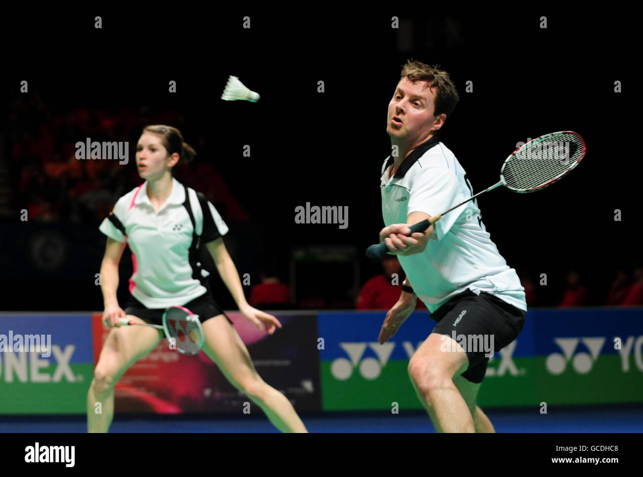 Four players playing badminton hi-res stock photography and images - Alamy