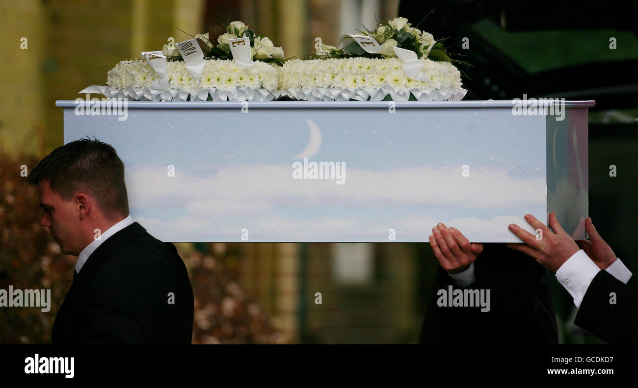 Coffin children sad hi-res stock photography and images - Alamy