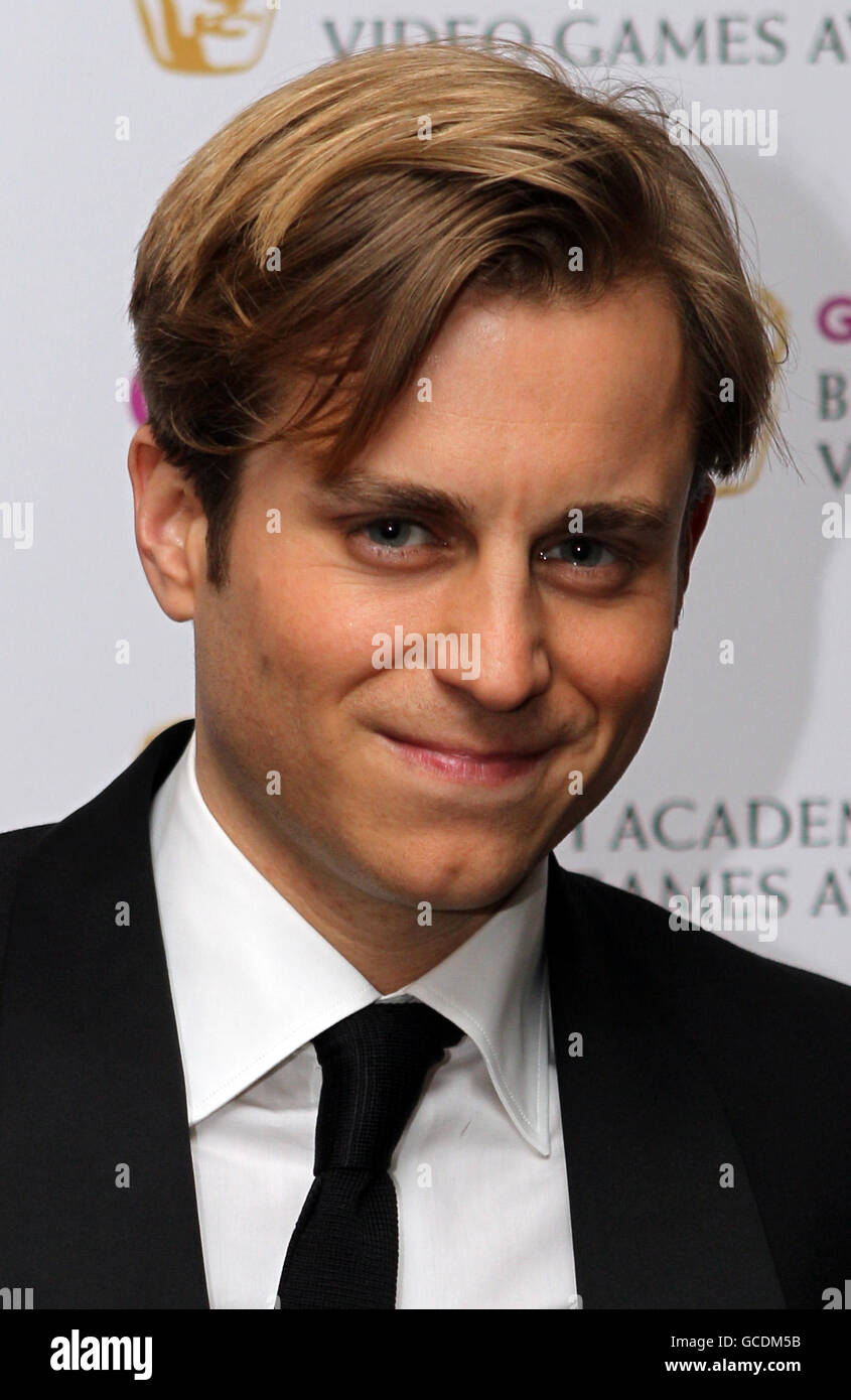 Video game writer hi-res stock photography and images - Alamy