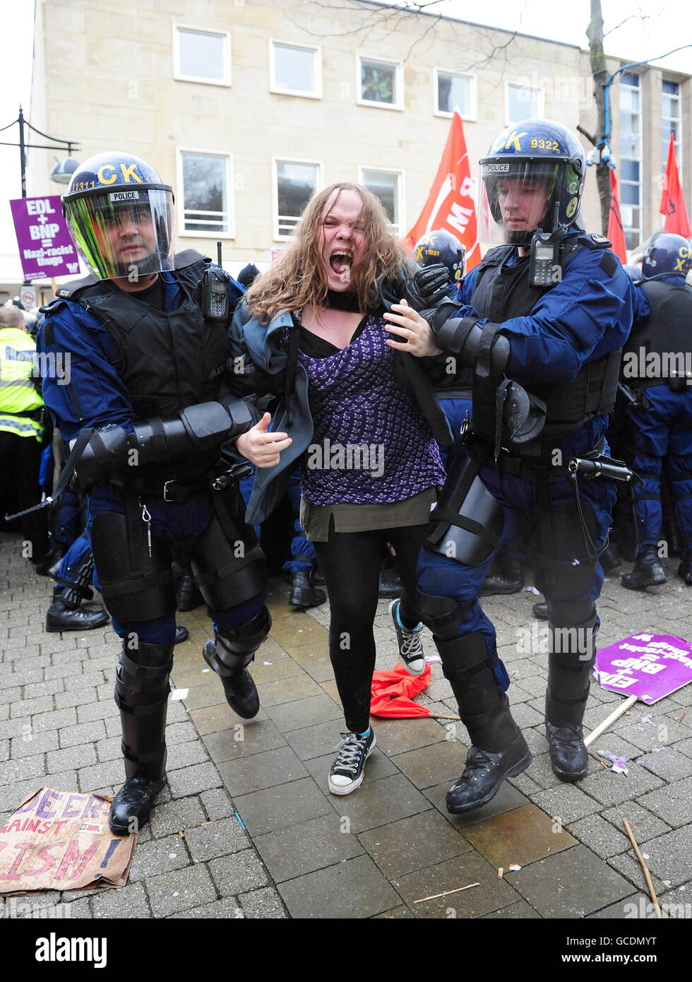 Protestors from Unite Against Fascism clash with the police during a ...