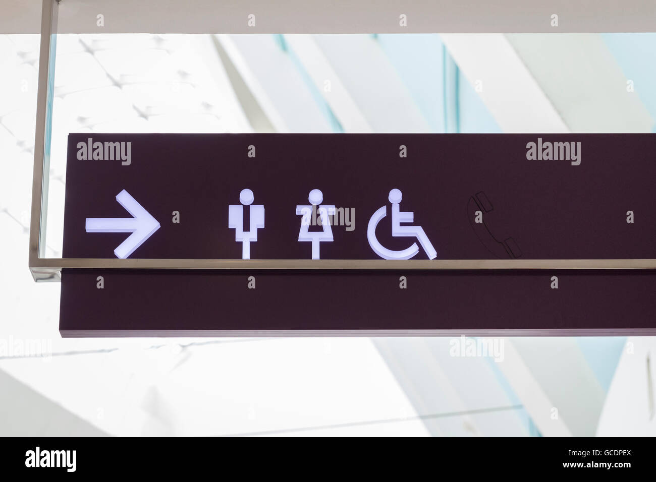 Disable toilet sign hi-res stock photography and images - Alamy