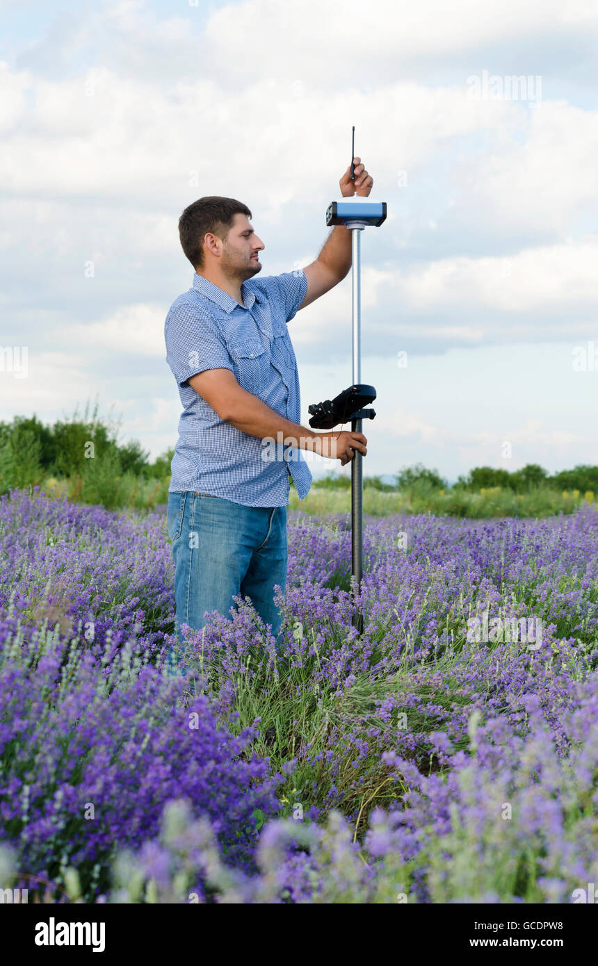 Tracing scale hi-res stock photography and images - Alamy