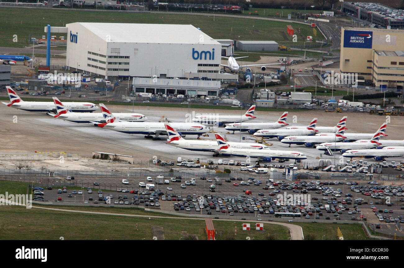 British Airways planes parked in engineering area near Hatton Cross ...