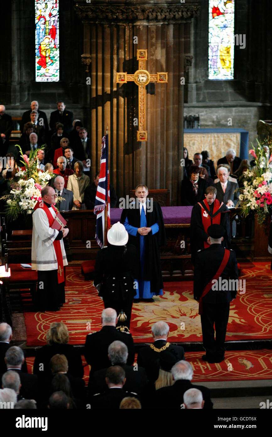 The memorial service at Glasgow Cathedral to commemorate the 50th ...