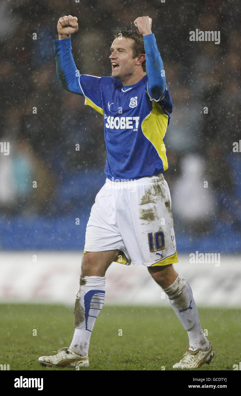 Cardiff City captain Stephen McPhail celebrates at end of game during ...