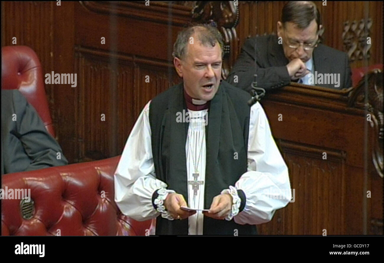 Bishop michael perham hi-res stock photography and images - Alamy