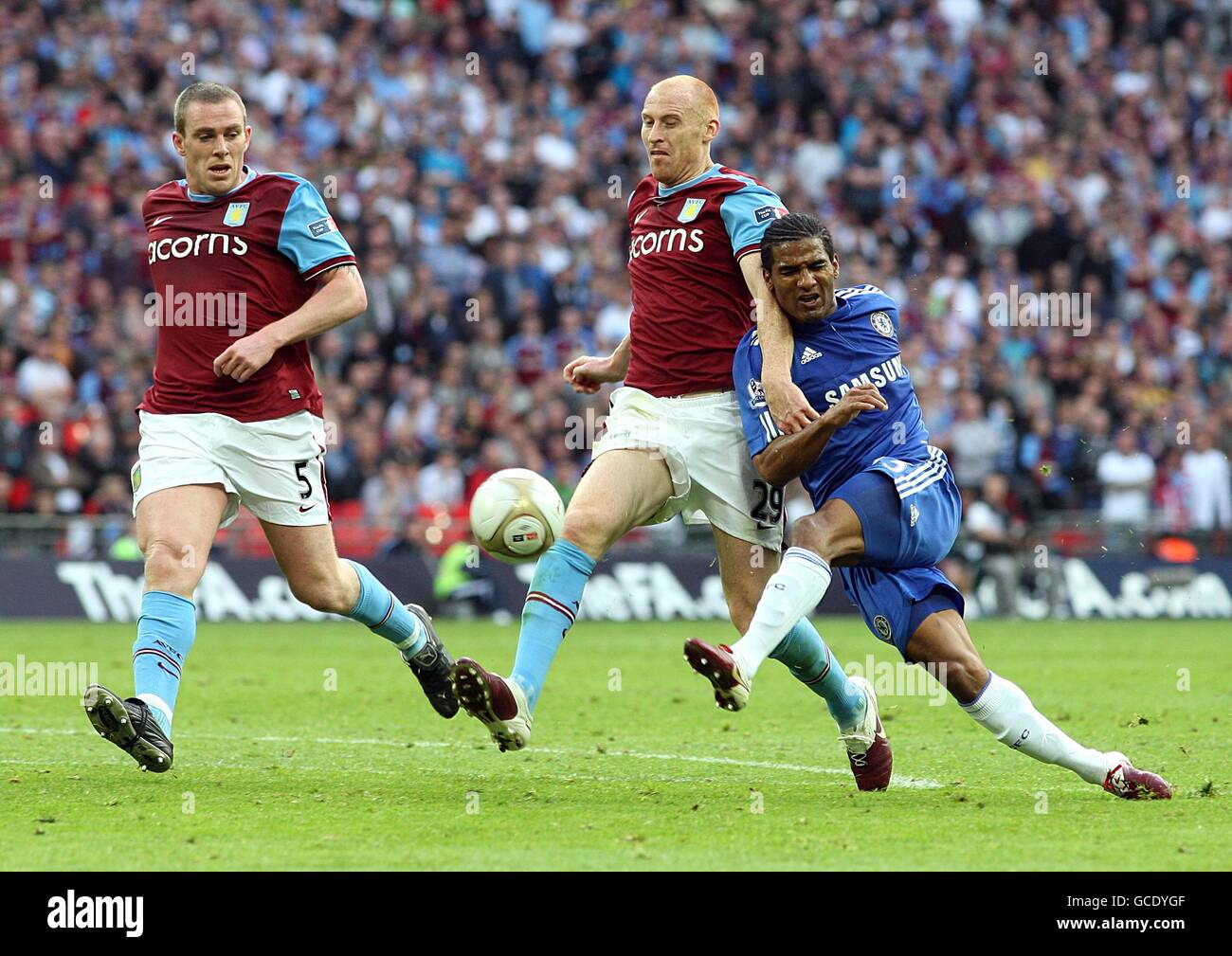 Soccer - FA Cup - Semi Final - Aston Villa v Chelsea - Wembley Stadium ...