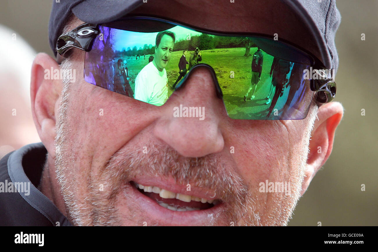 2010 General Election campaign Apr 11th Stock Photo - Alamy
