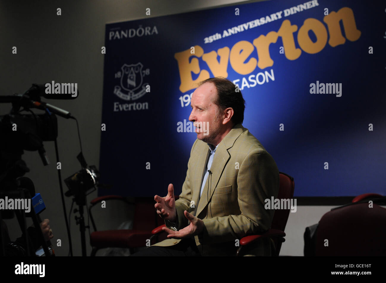 Soccer everton 1985 25th anniversary dinner goodison park hi-res stock ...