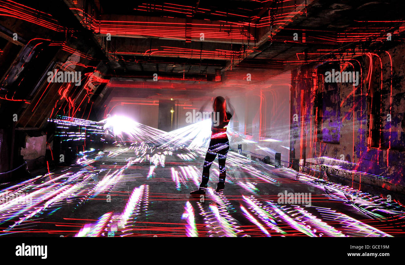Laser light displays hi-res stock photography and images - Alamy