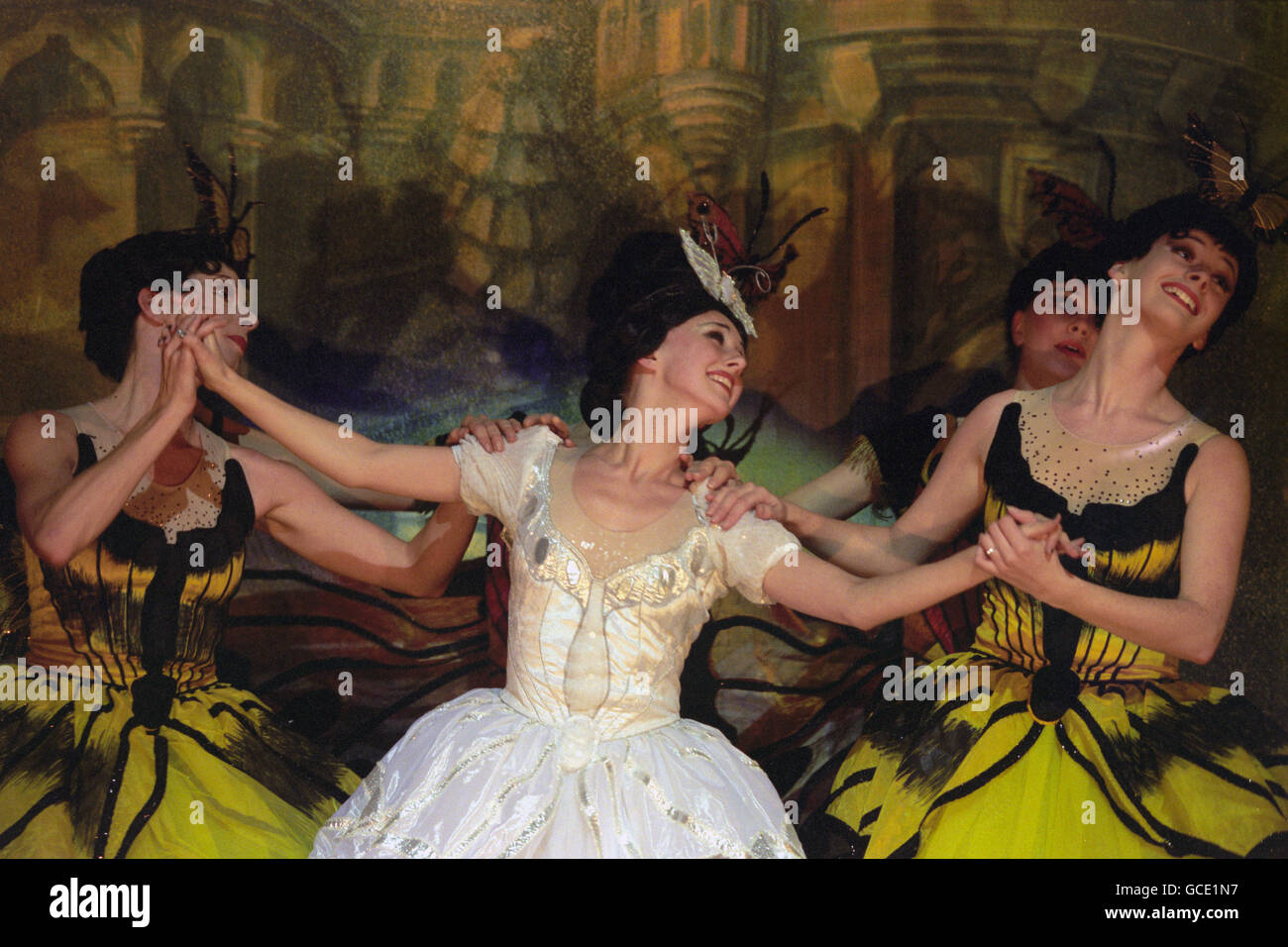 Scene from ballet swan lake hi-res stock photography and images - Alamy