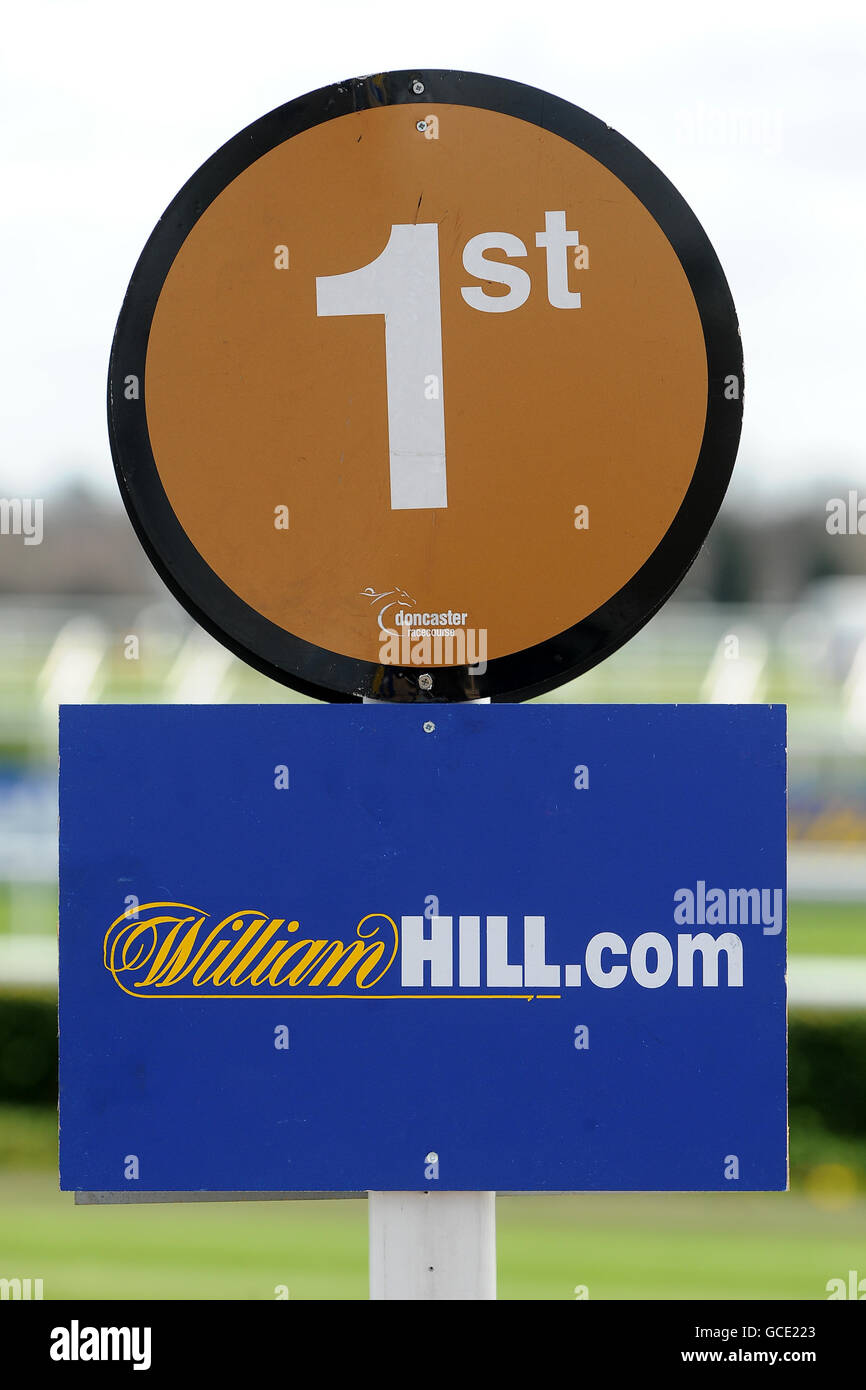 Horse Racing - The Lincoln Meeting - Doncaster Racecourse Stock Photo ...