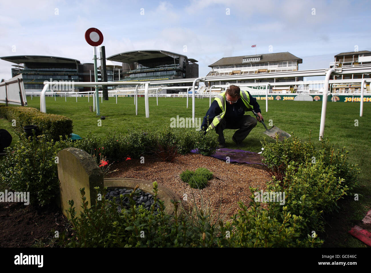Horse Racing - 2010 John Smith's Grand National - Preview Day - Aintree ...