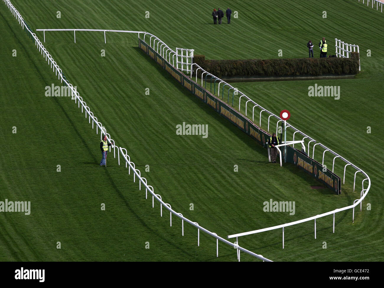 Aintree racecourse aerial hi-res stock photography and images - Alamy