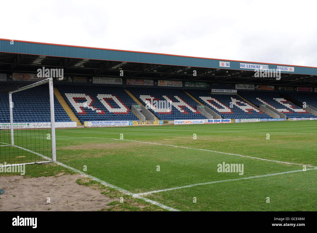 Soccer - Coca-Cola Football League Two - Rochdale v Grimsby Town ...