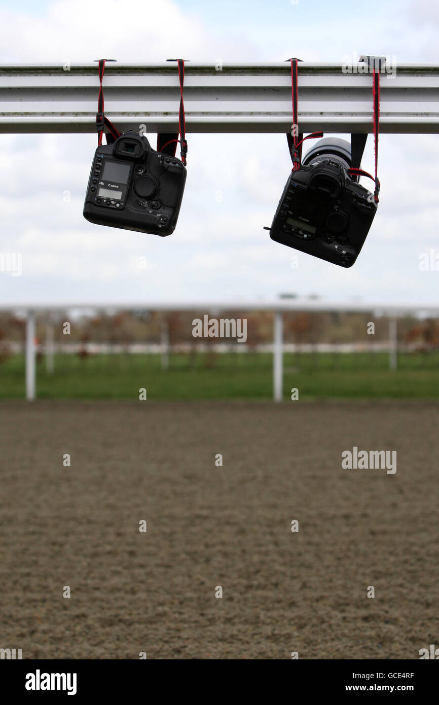 Horse racing easter saturday race day kempton park racecourse hi-res ...