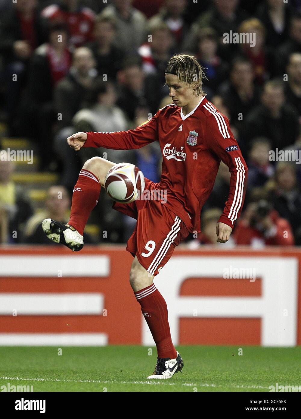 Benfica liverpool torres hi-res stock photography and images - Alamy