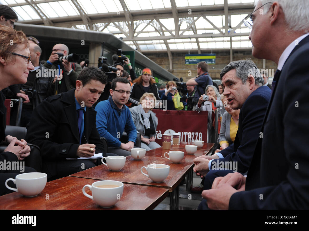 2010 General Election campaign Apr 13th Stock Photo - Alamy