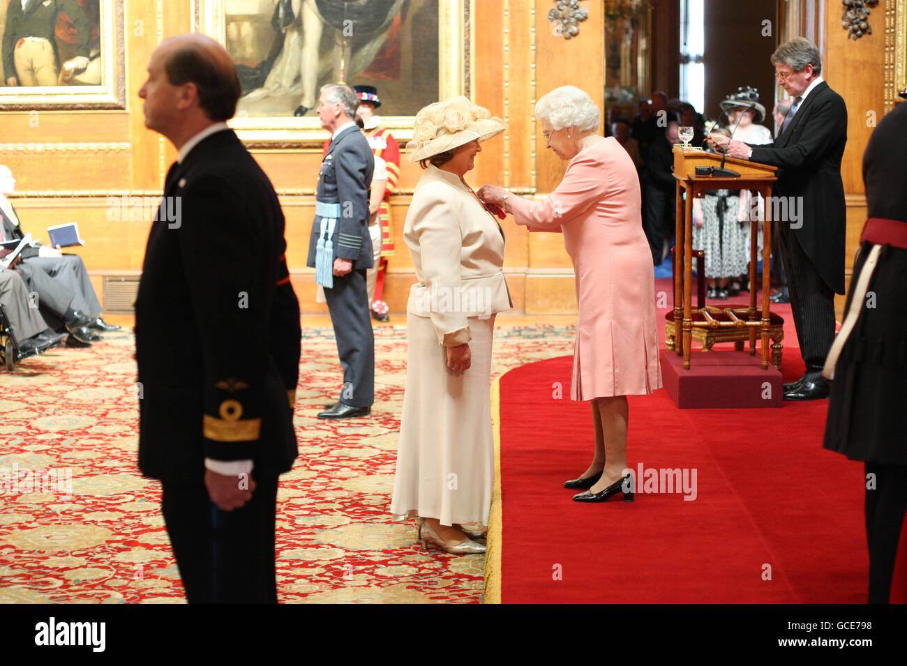 Mrs Maureen O'Neill from Bristol is made an MBE by The Queen at Windsor ...