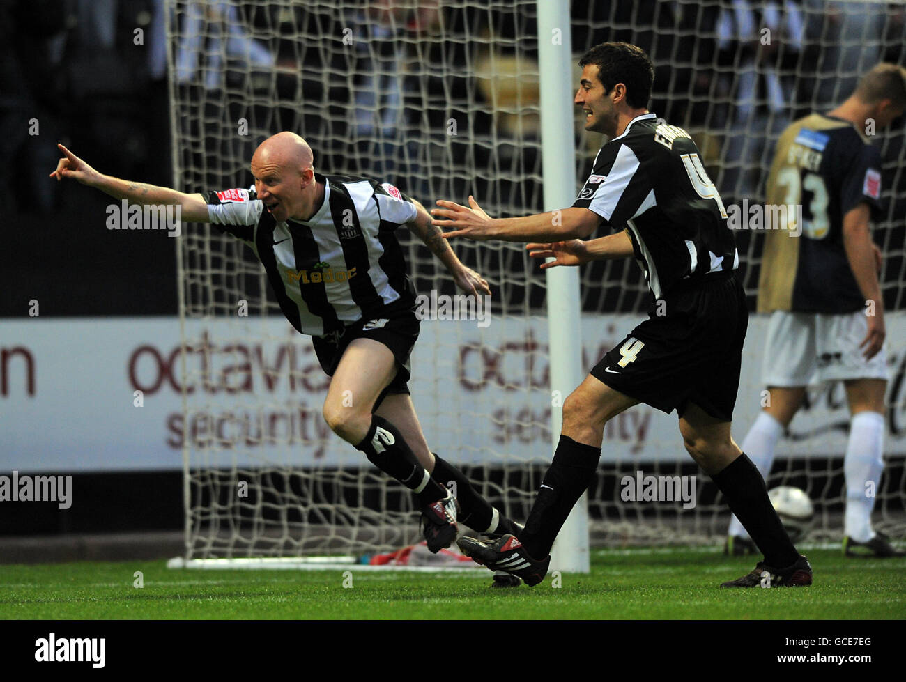 Sport football lee hughes hi-res stock photography and images - Alamy