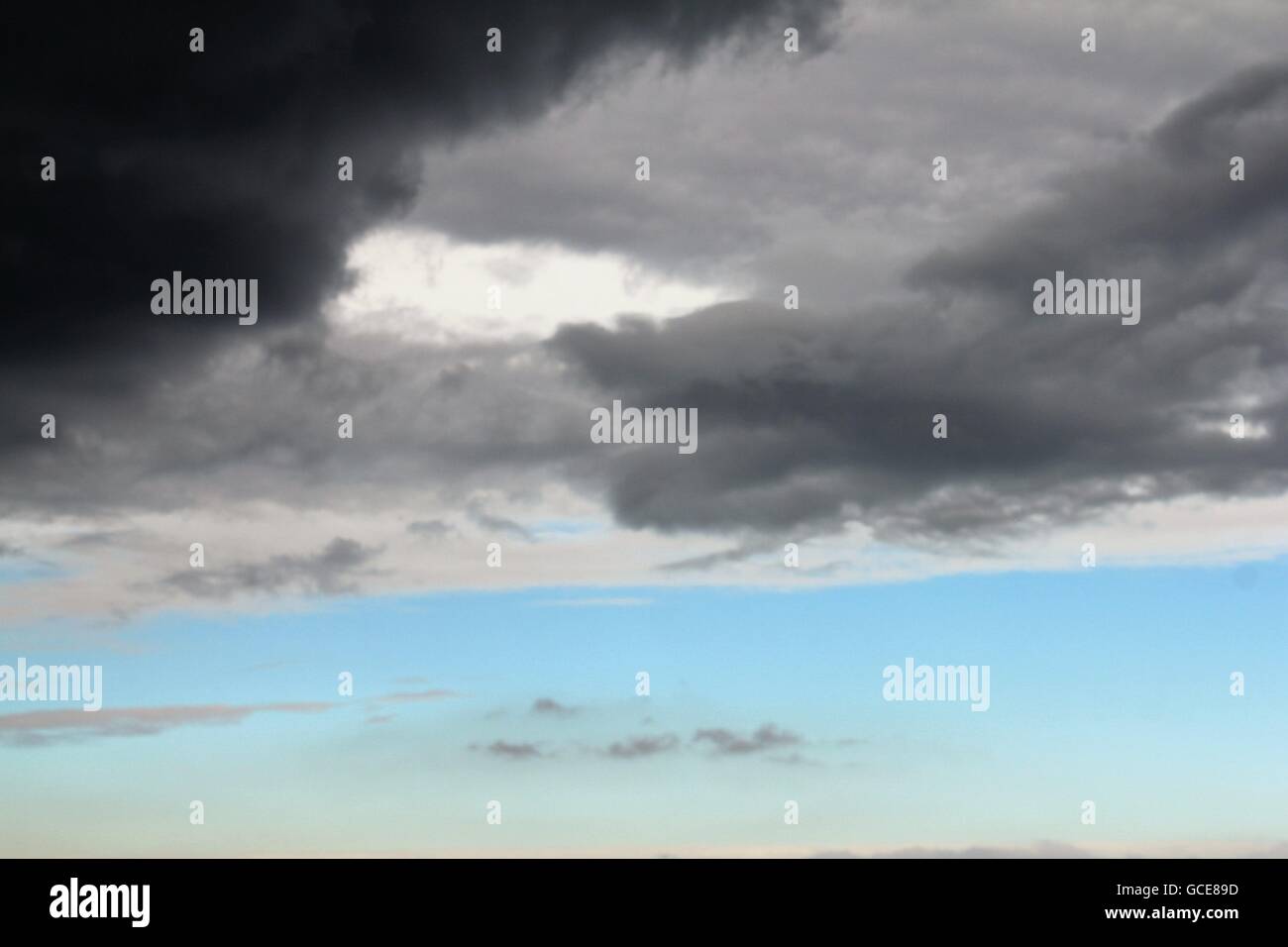 A storm is brewing! Stock Photo - Alamy