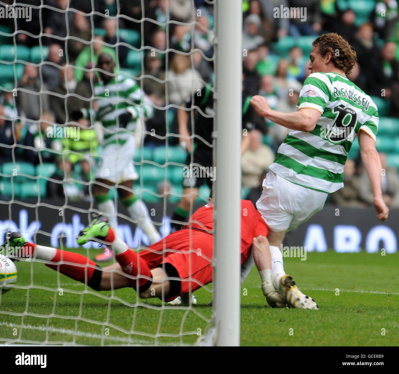 Celtic's Morten Rasmussen scores the winning goal during the Clydesdale ...
